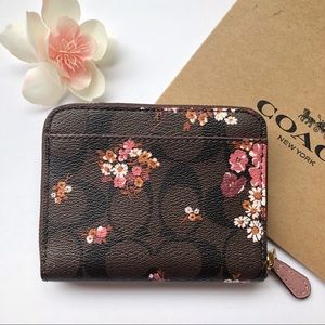 Coach | Bags | Coach In Signature Canvas Small Wallet | Poshmark